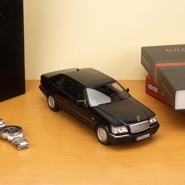 Mô hình xe Mercedes Benz S600 W140 1990 tỉ lệ 1:18 Mission Model