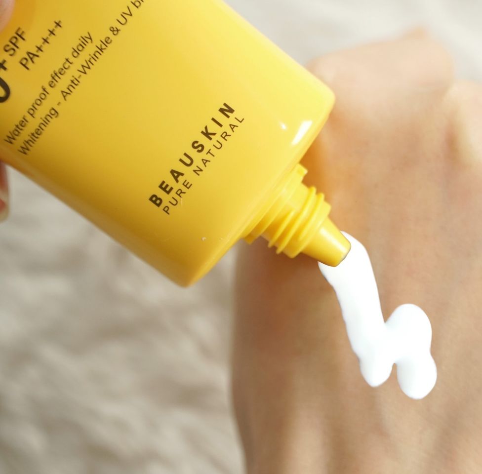 Kem Chống Nắng BEAUSKIN Daily Deffence Sun Cream SPF 50+ PA++++